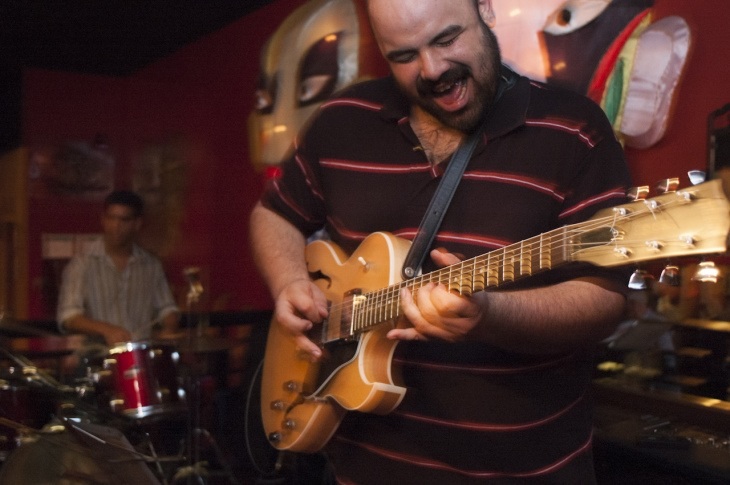 Hernco-Hear The Music